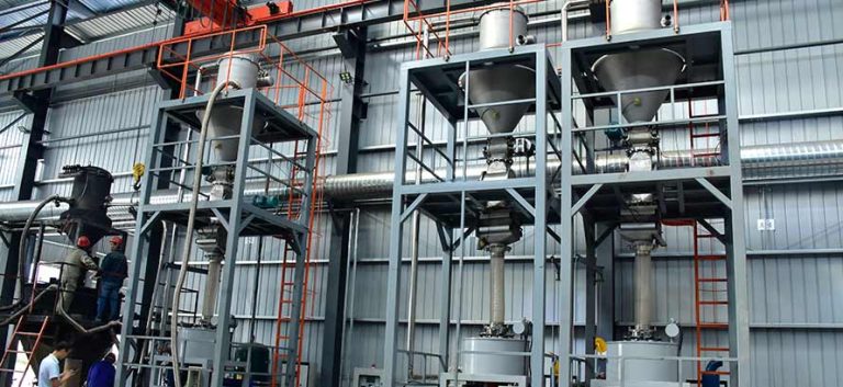 Lithium battery material vacuum conveyor